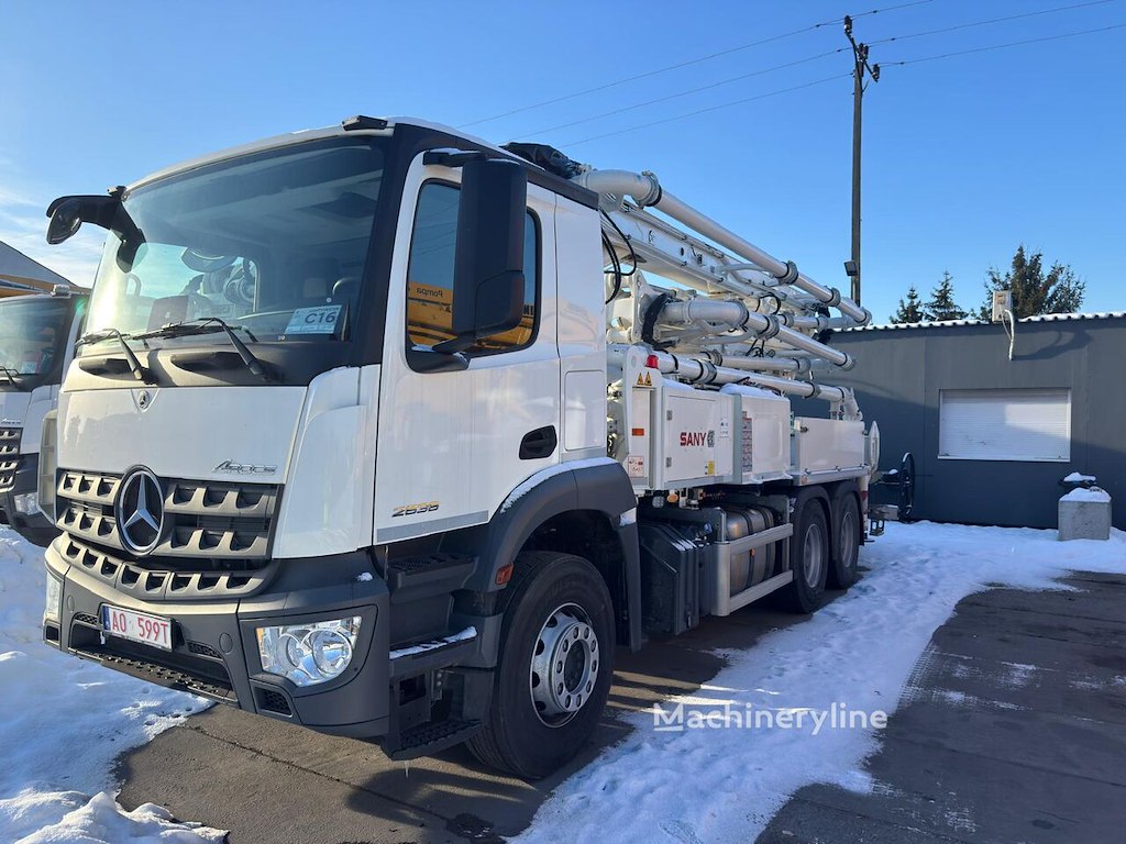 Nova Mercedes-Benz pumpa za beton