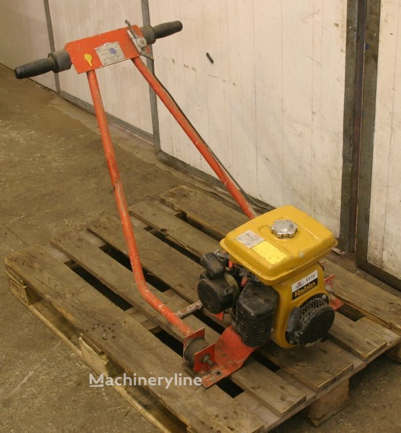 Weber WFU 102 rotaciona glačalica