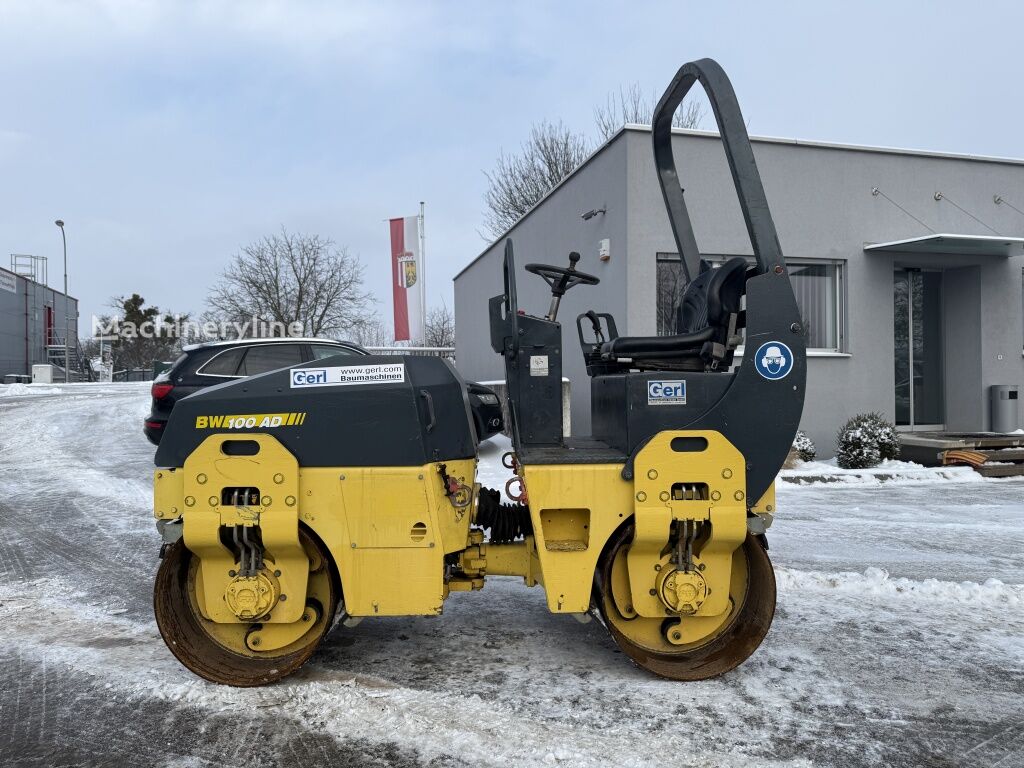 BOMAG BW 100 AD-3 valjak za asfalt