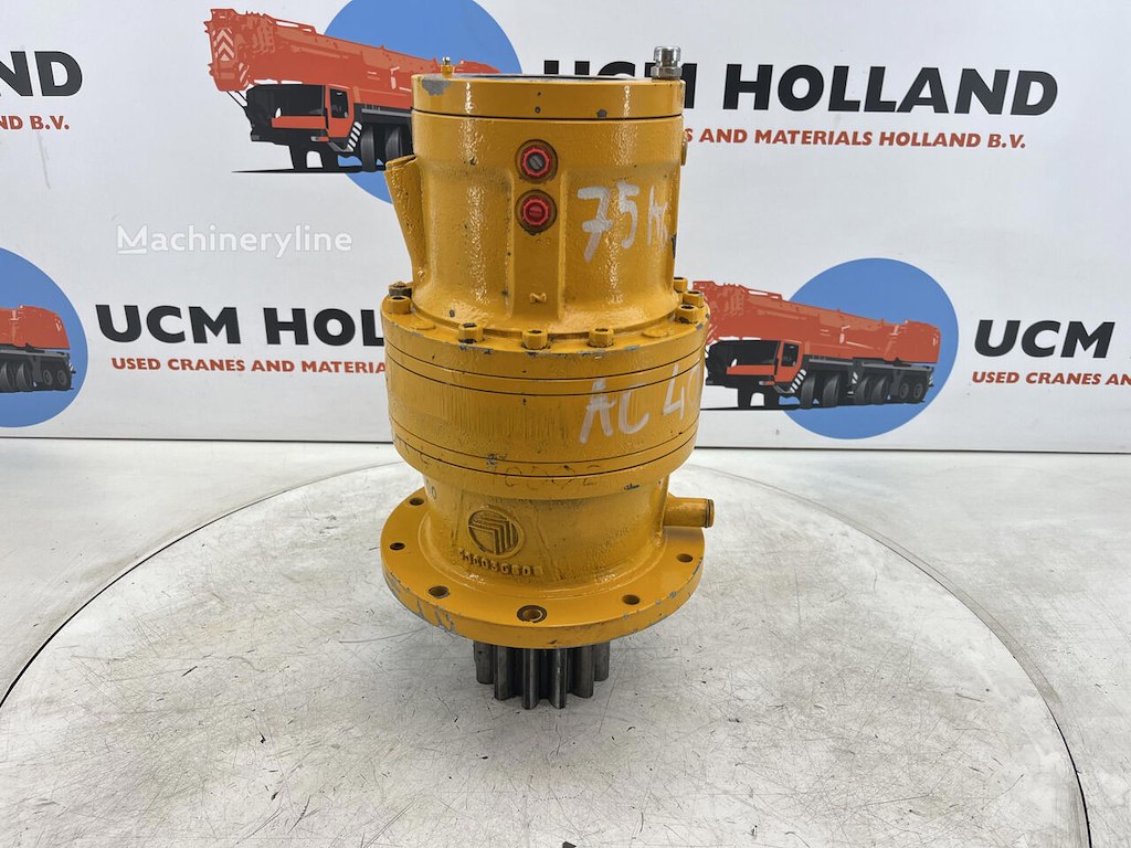 Demag AC 40 city class slewing gear okretni pogon za krana