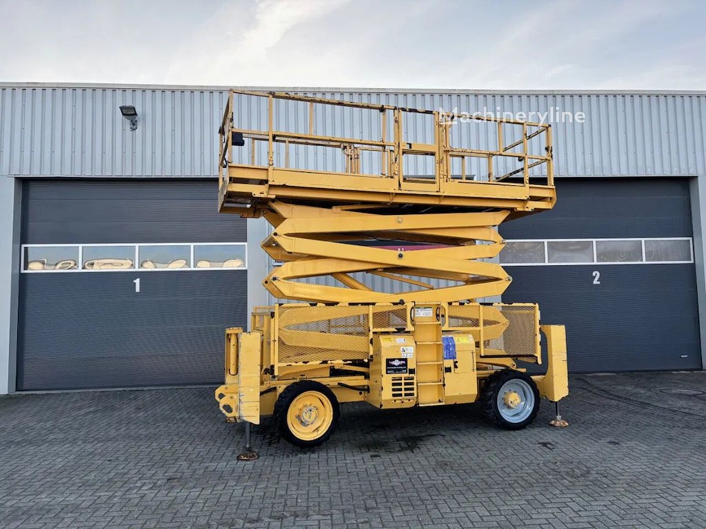Genie GS-4390 Scissorlift, 2009 Year makazasta platforma