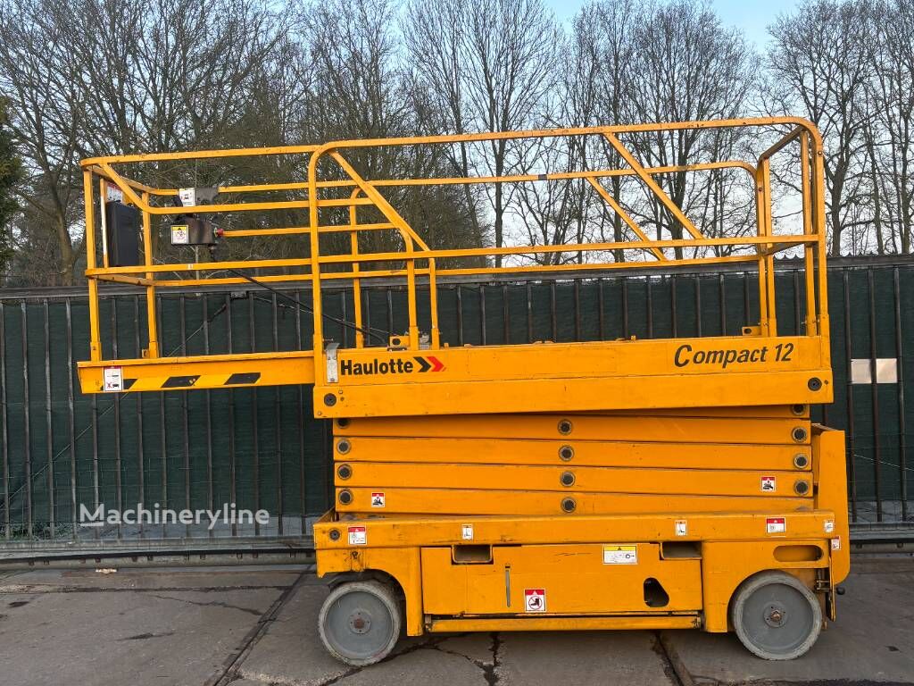 Haulotte Compact 12 12m schaarlift hoogwerker Haulotte makazasta platforma