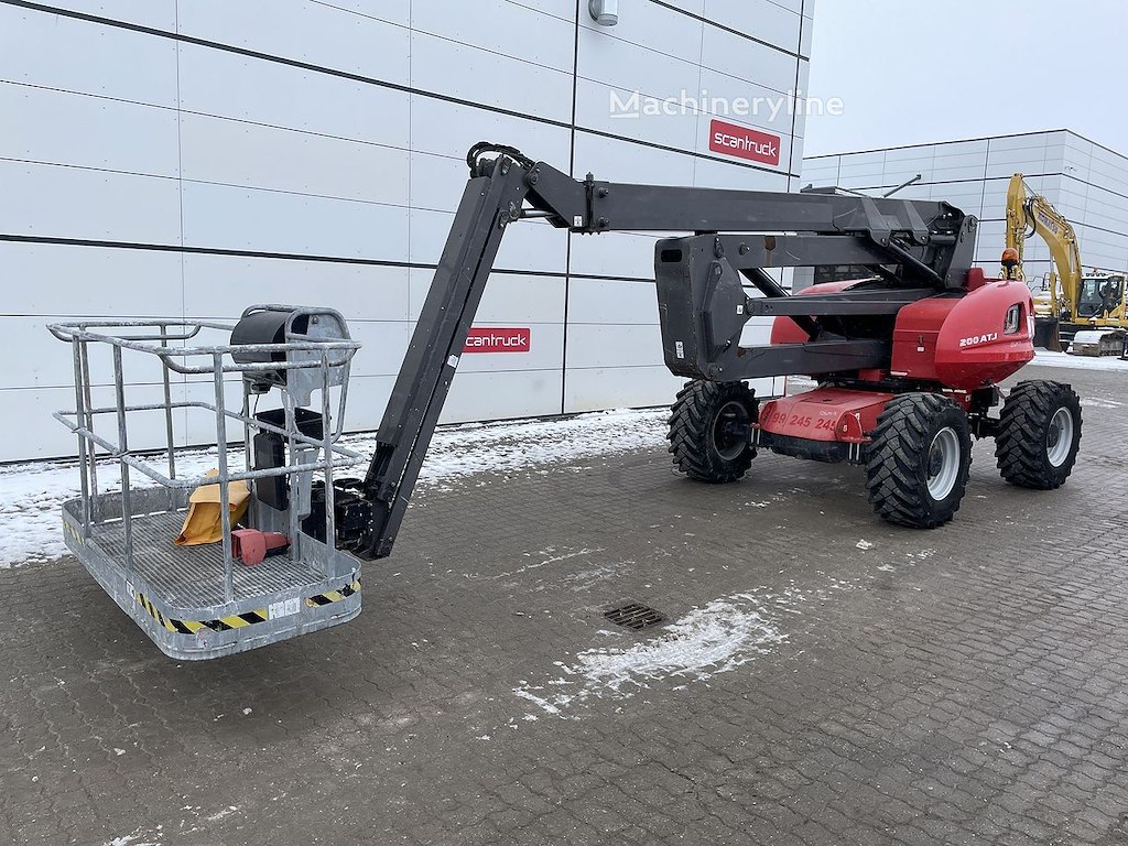 Manitou 200ATJ RC hidraulična zglobna platforma