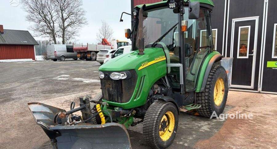 John Deere 3720 traktor točkaš
