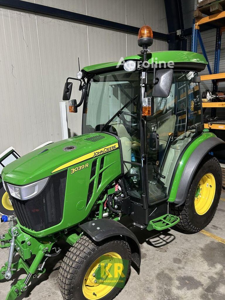 Novi John Deere 3039R traktor točkaš