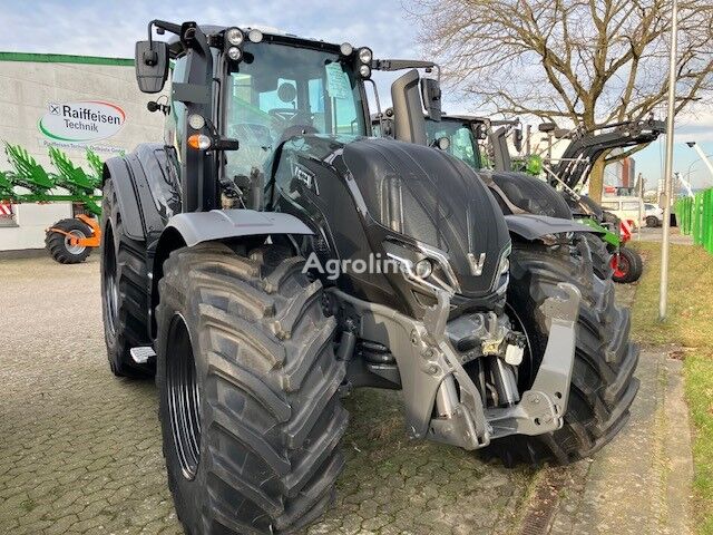 Valtra T 215A traktor točkaš