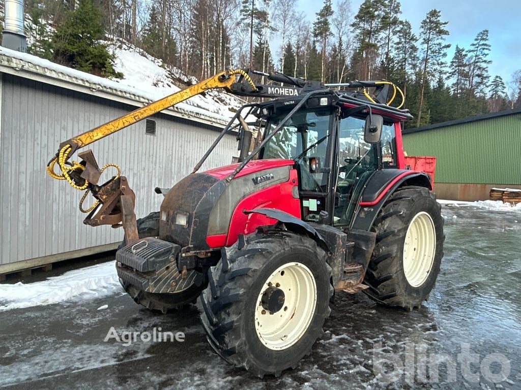 Prodaje se Valtra N101 traktor točkaš na aukciji