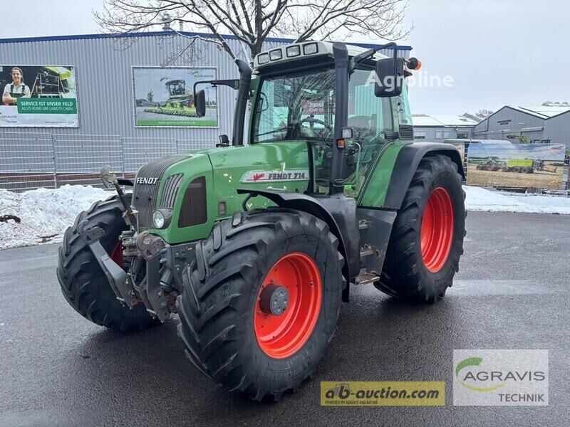 Prodaje se Fendt 714 Vario traktor točkaš na aukciji