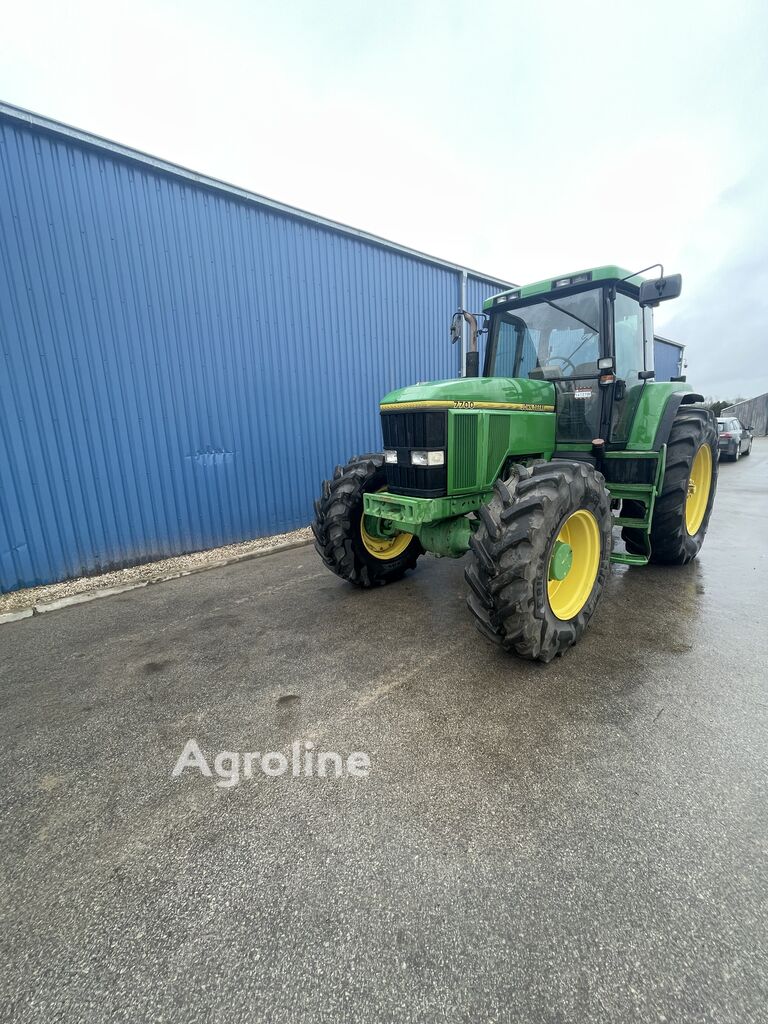 John Deere 7700 traktor točkaš