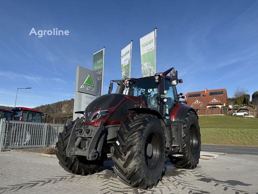 Valtra Q305 traktor točkaš