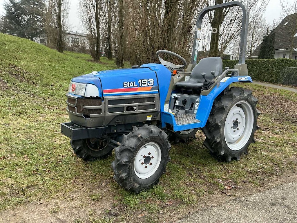 Prodaje se Iseki Sial 193 mini traktor na aukciji
