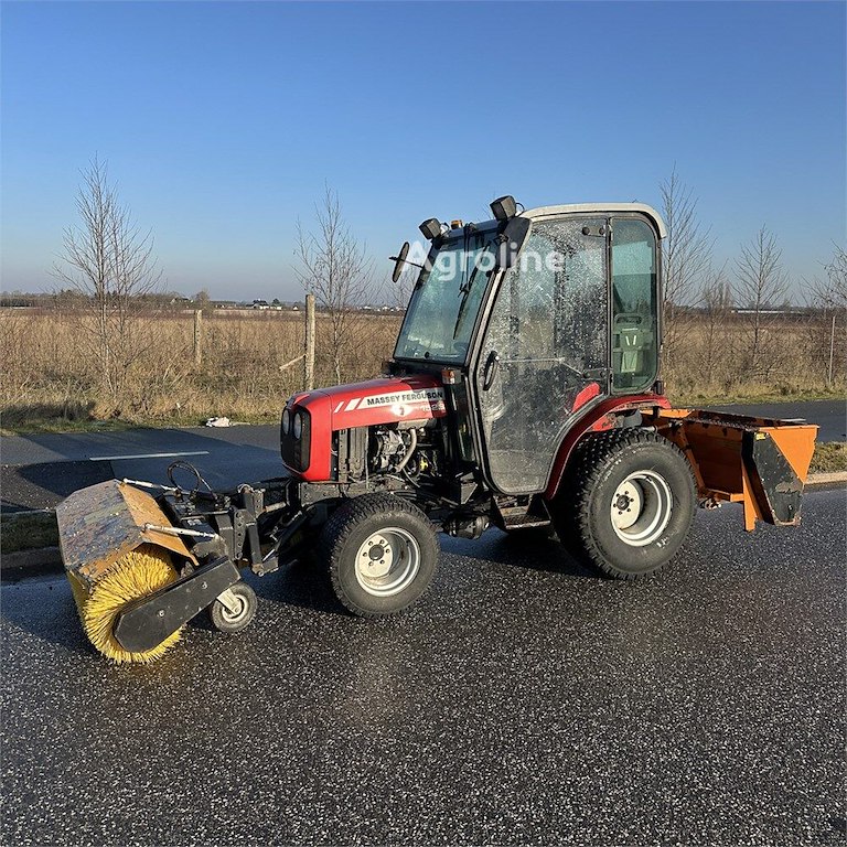 Prodaje se Massey Ferguson 1523 mini traktor na aukciji