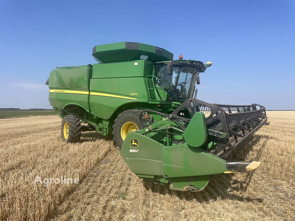 John Deere S670 kombajn za žito