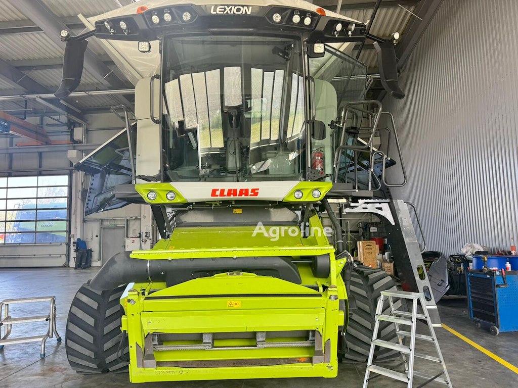Claas Lexion 8900TT kombajn za žito