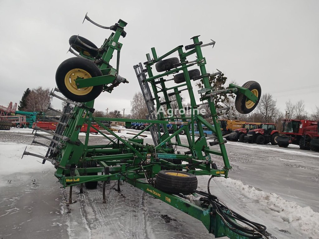 John Deere 2210 kultivator