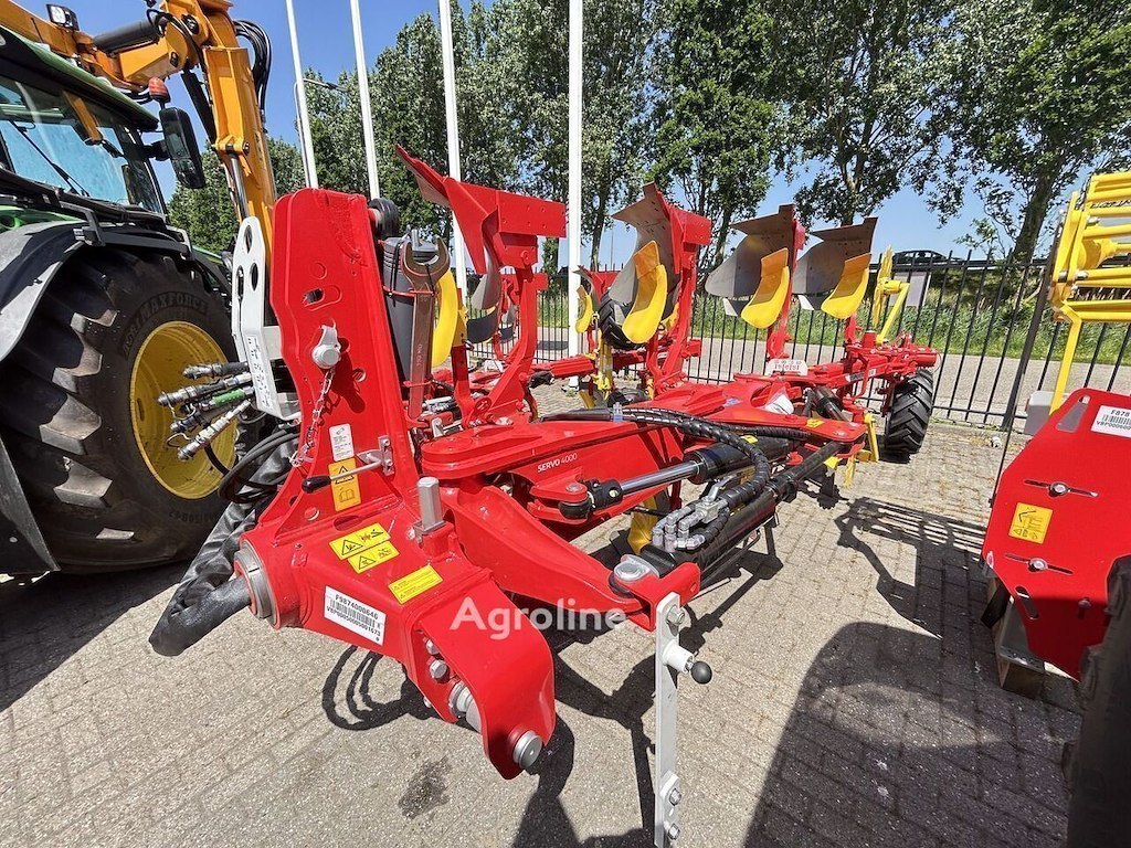 Novi Pöttinger SERVO 4000 P reverzibilni plug