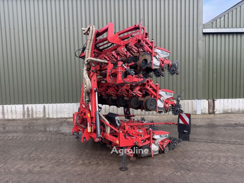 Kverneland Monopill 9mPH 18 Row Beet Drill pneumatska precizna sejalica