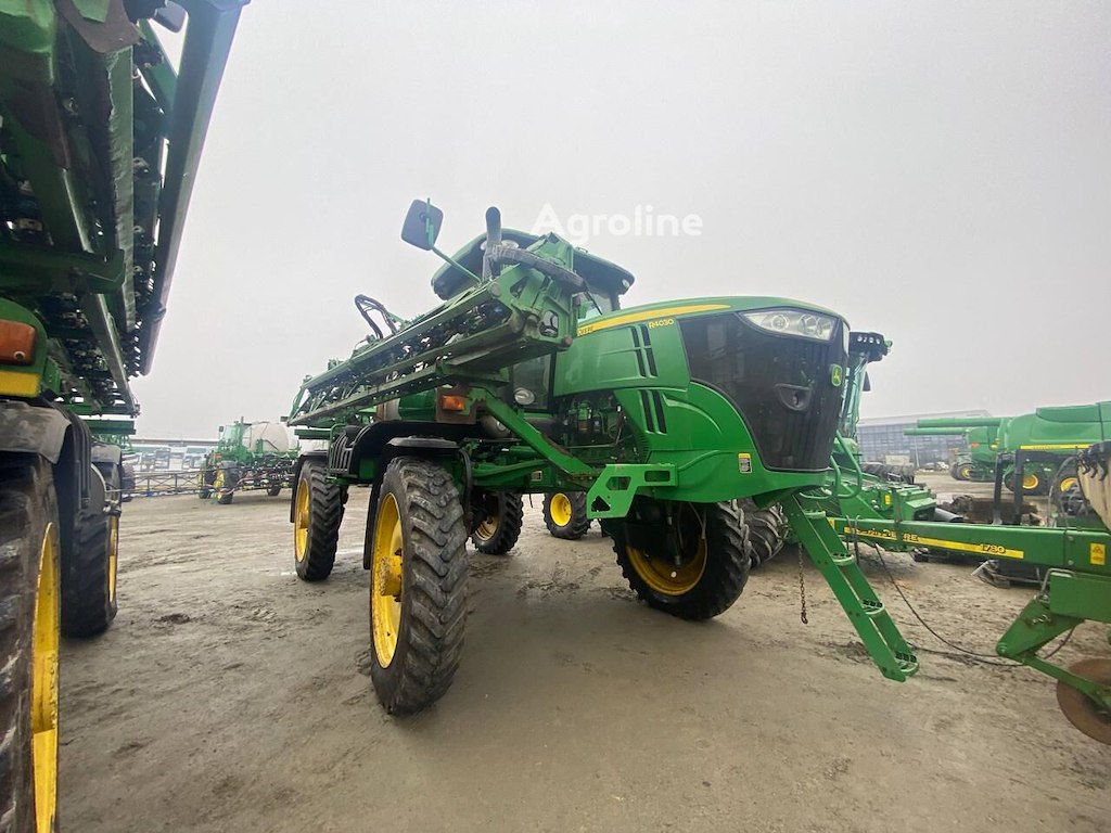 John Deere R4030 samohodna prskalica
