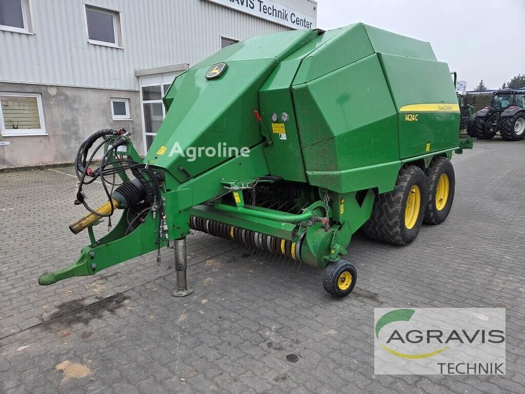 John Deere 1424C balirka za četvrtaste bale
