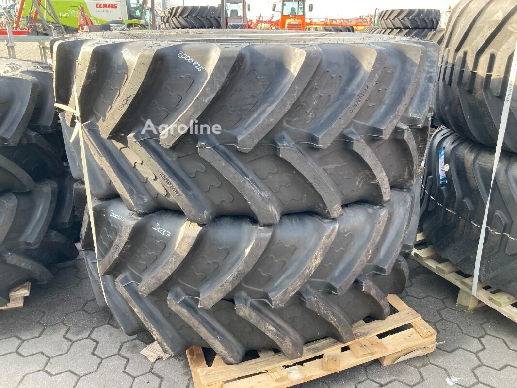 Nova BKT 2 x 710/70R42 Neu guma za traktore
