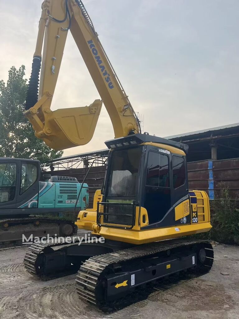 Komatsu PC130-7 bager guseničar