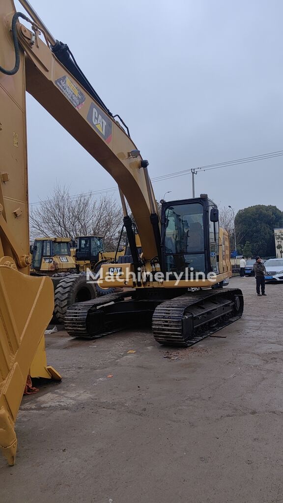 Caterpillar 320GC bager guseničar