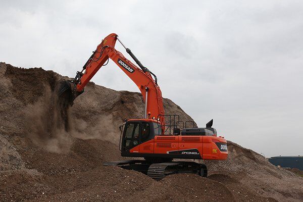 Doosan DX 340LC-5 bager guseničar
