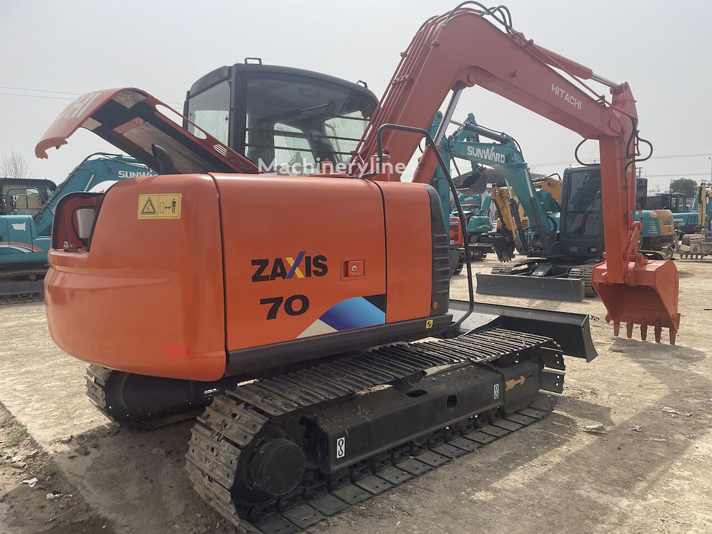 Hitachi ZX70 mini bager