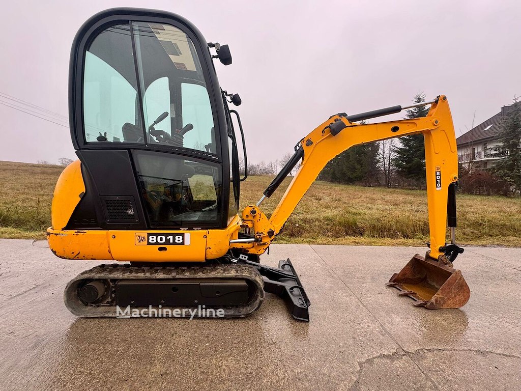 JCB 8018 mini bager