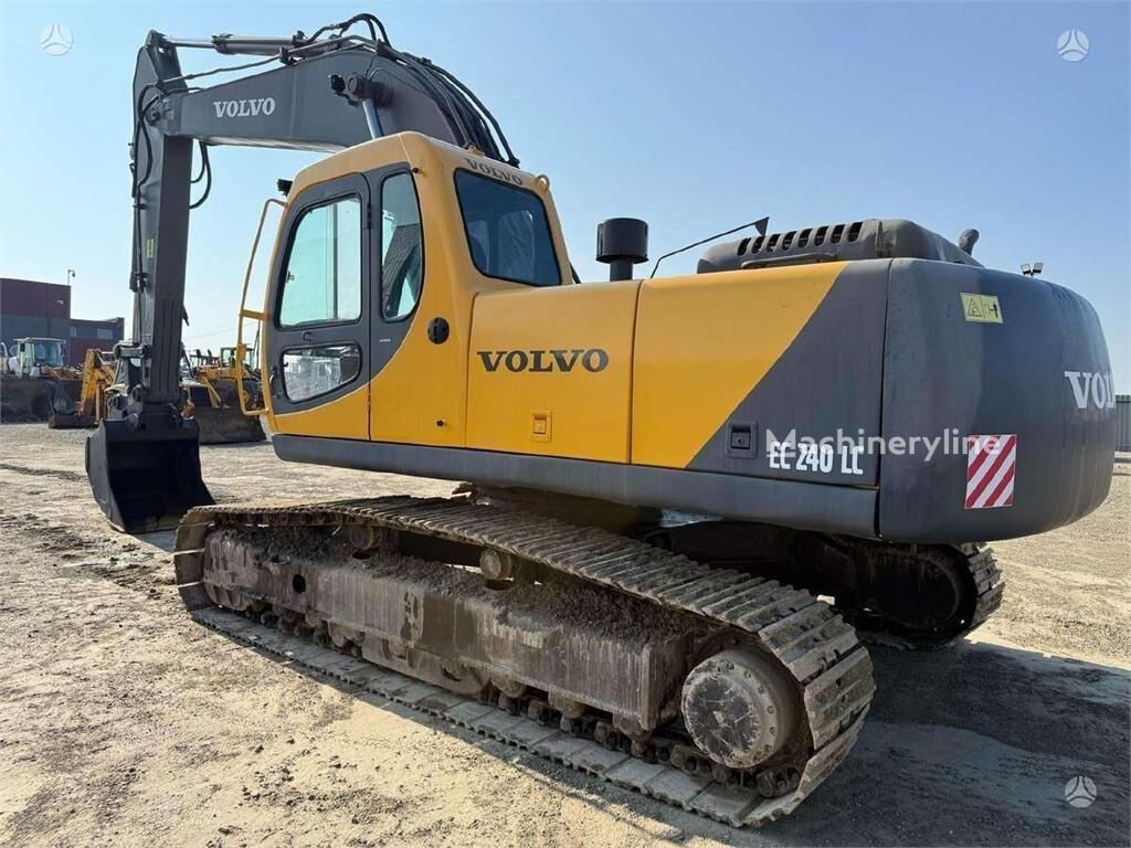 Volvo EC 240 LC bager guseničar