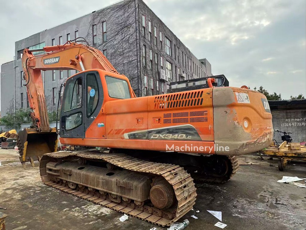 Doosan DX340LCA bager guseničar