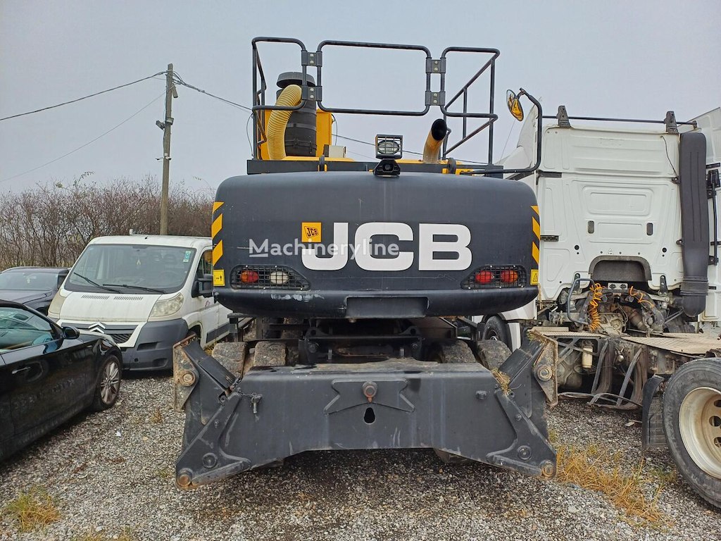 JCB js200w bager točkaš
