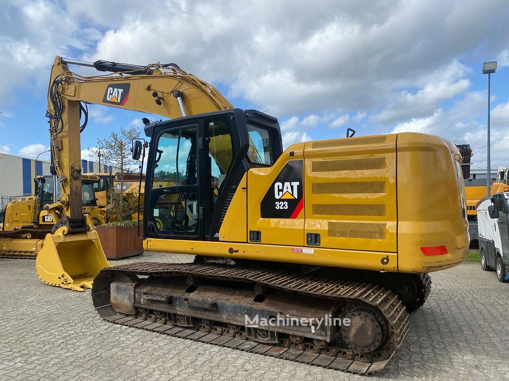 Caterpillar 323 NVT bager guseničar