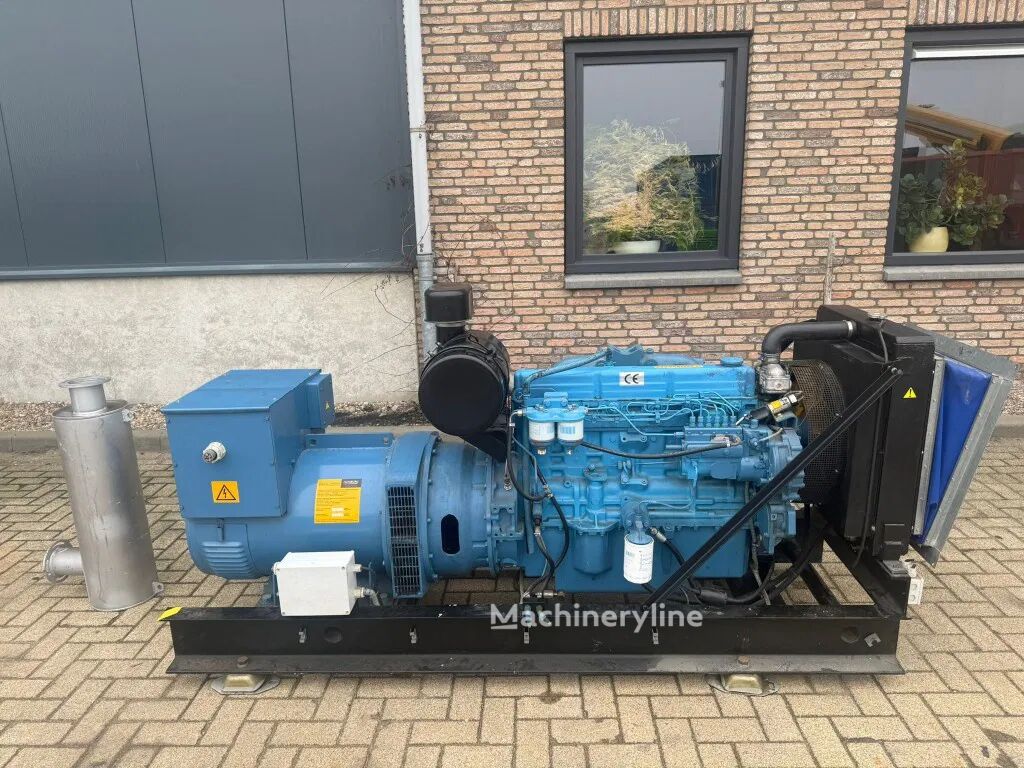 Ford 2726T Stamford 100 kVA noodstroom generatorset as New ! 525 hour diesel generator