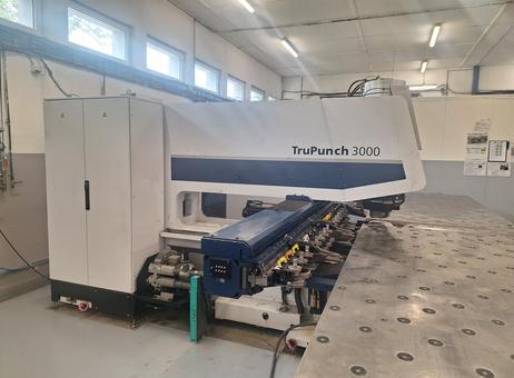 CNC mašina za probijanje TRUMPF TruPunch 3000 - 1300 (S11) Verified seller