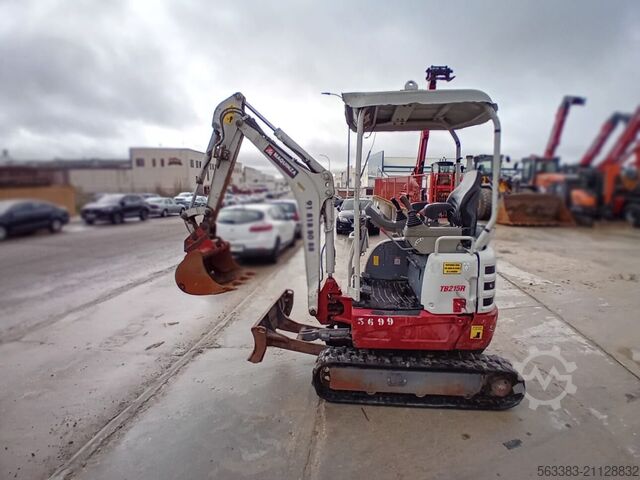 Mini bager
Takeuchi TB215R