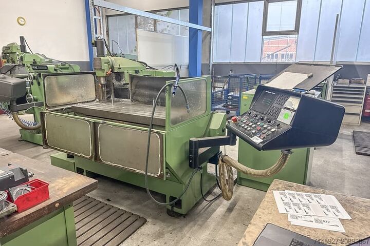 Glodalica
Friedrich Deckel FP4NC