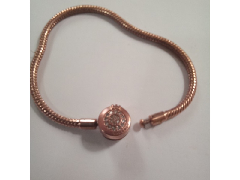 PANDORA ROSE GOLD SAVRSENA NARUKVICA