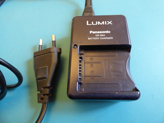 Panasonic Lumix DE-944 - punjač za baterije CGA-S006
