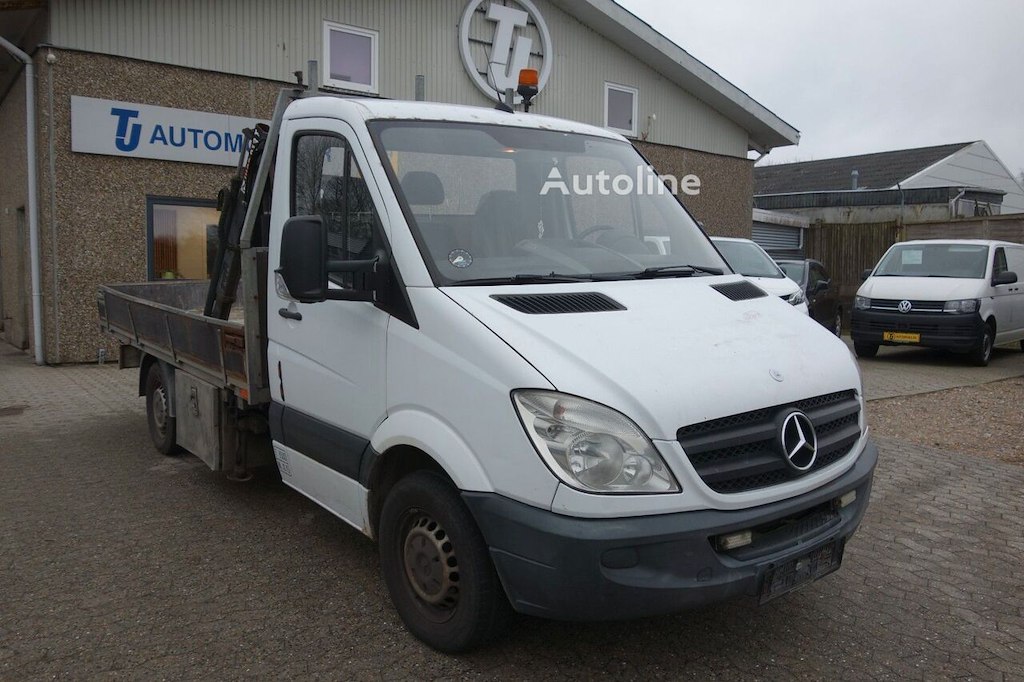 Mercedes-Benz Sprinter kamion s ravnom platformom < 3.5t