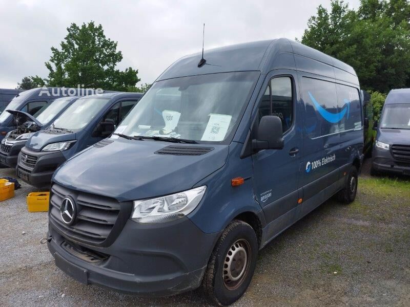 Mercedes-Benz eSprinter minibus furgon