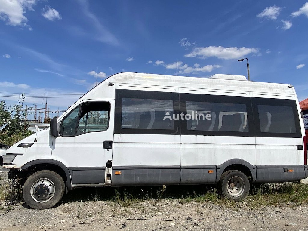 IVECO DAILY used parts for sale, sprzedaż części putnički minibus po rezervnim delovima