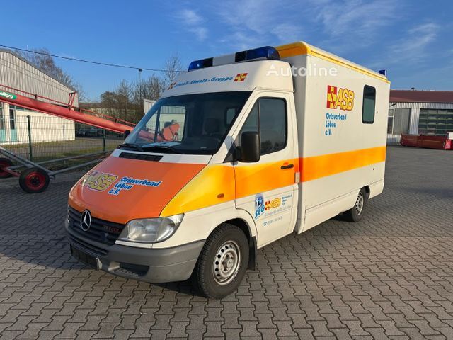 Mercedes-Benz Sprinter 313 RTW vozilo hitne pomoći