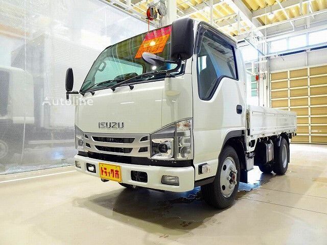 Isuzu ELF kamion s ravnom platformom