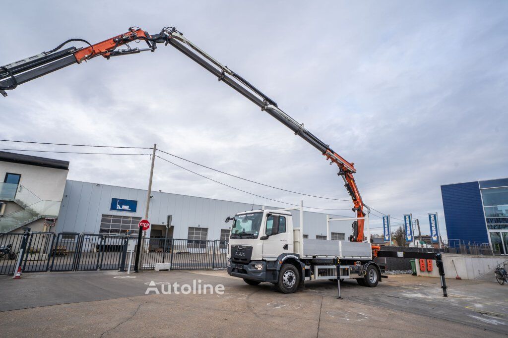 MAN TGM 18.250 +ATLAS 240.2E-A4+JIB kamion s ravnom platformom