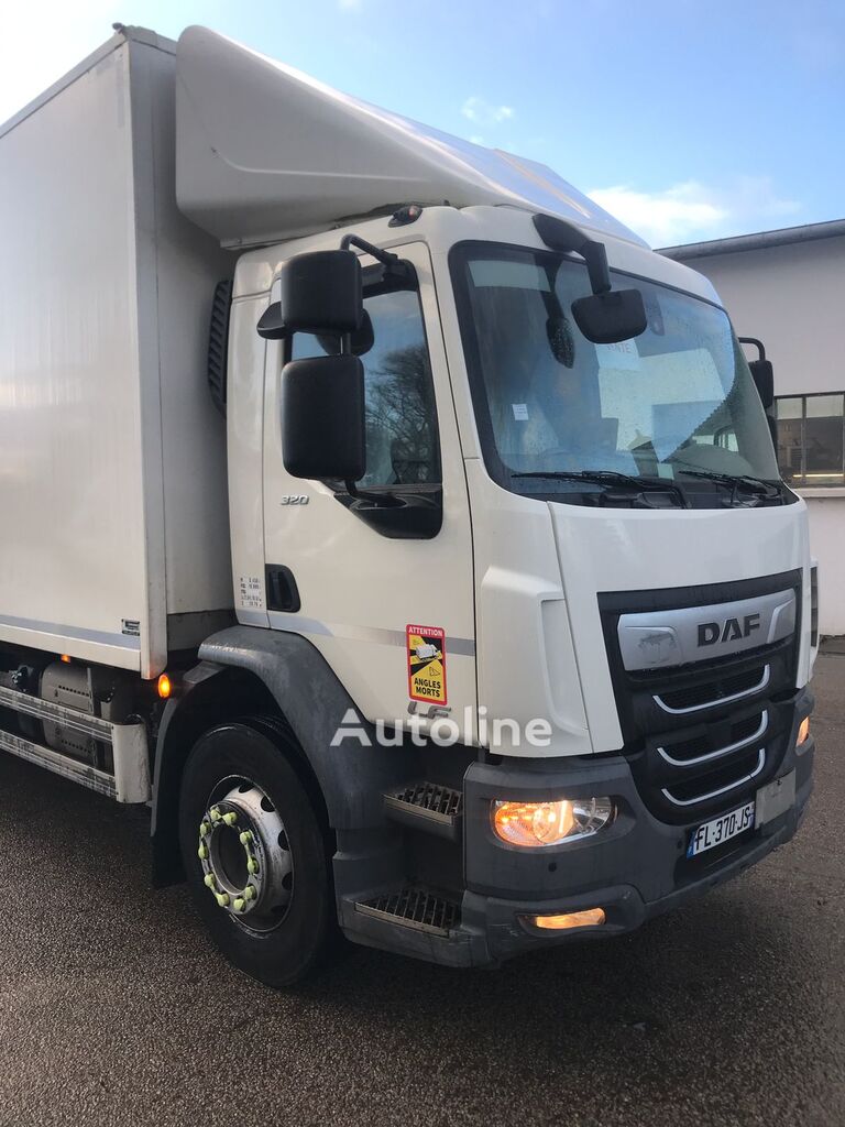 DAF LF 320 kamion furgon