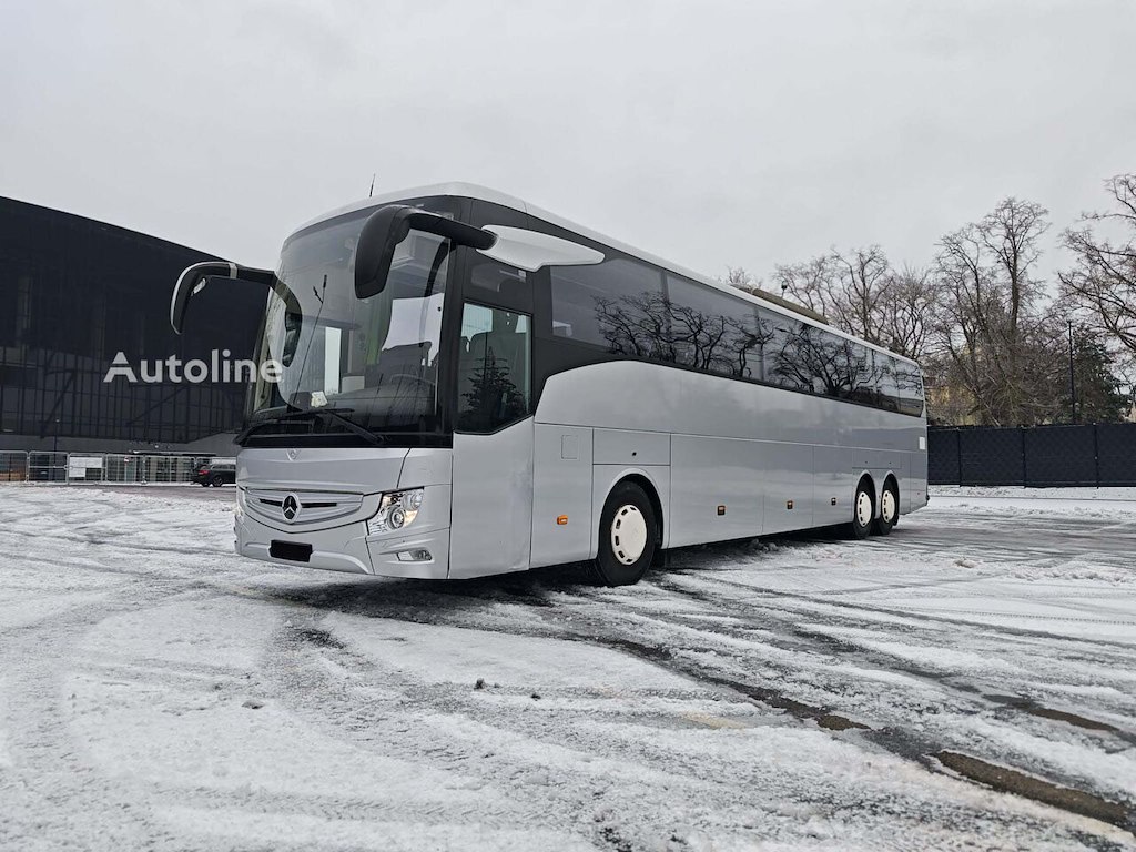 Mercedes-Benz Tourismo 17 turistički autobus