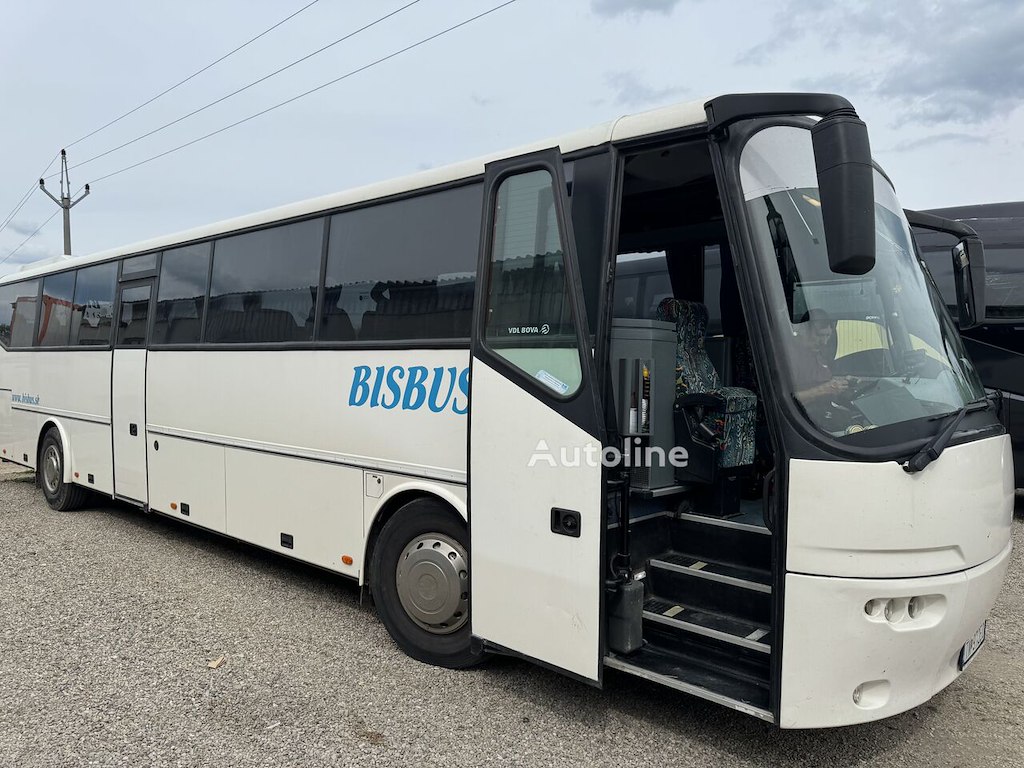 Bova Futura FHD 127 turistički autobus