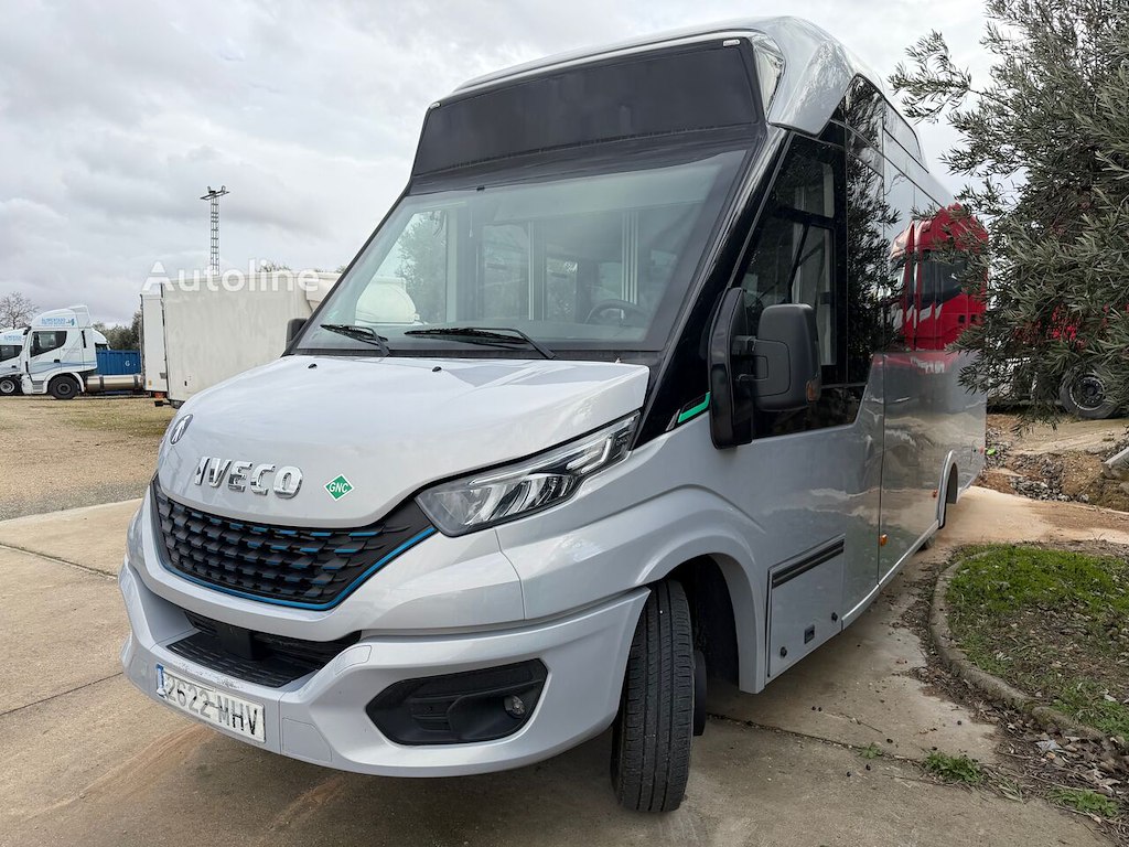 IVECO INCAR 70C14 prigradski autobus
