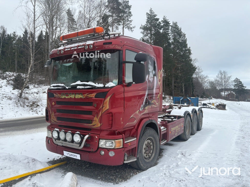Prodaje se Scania R 470 rol kiper sa kukom na aukciji